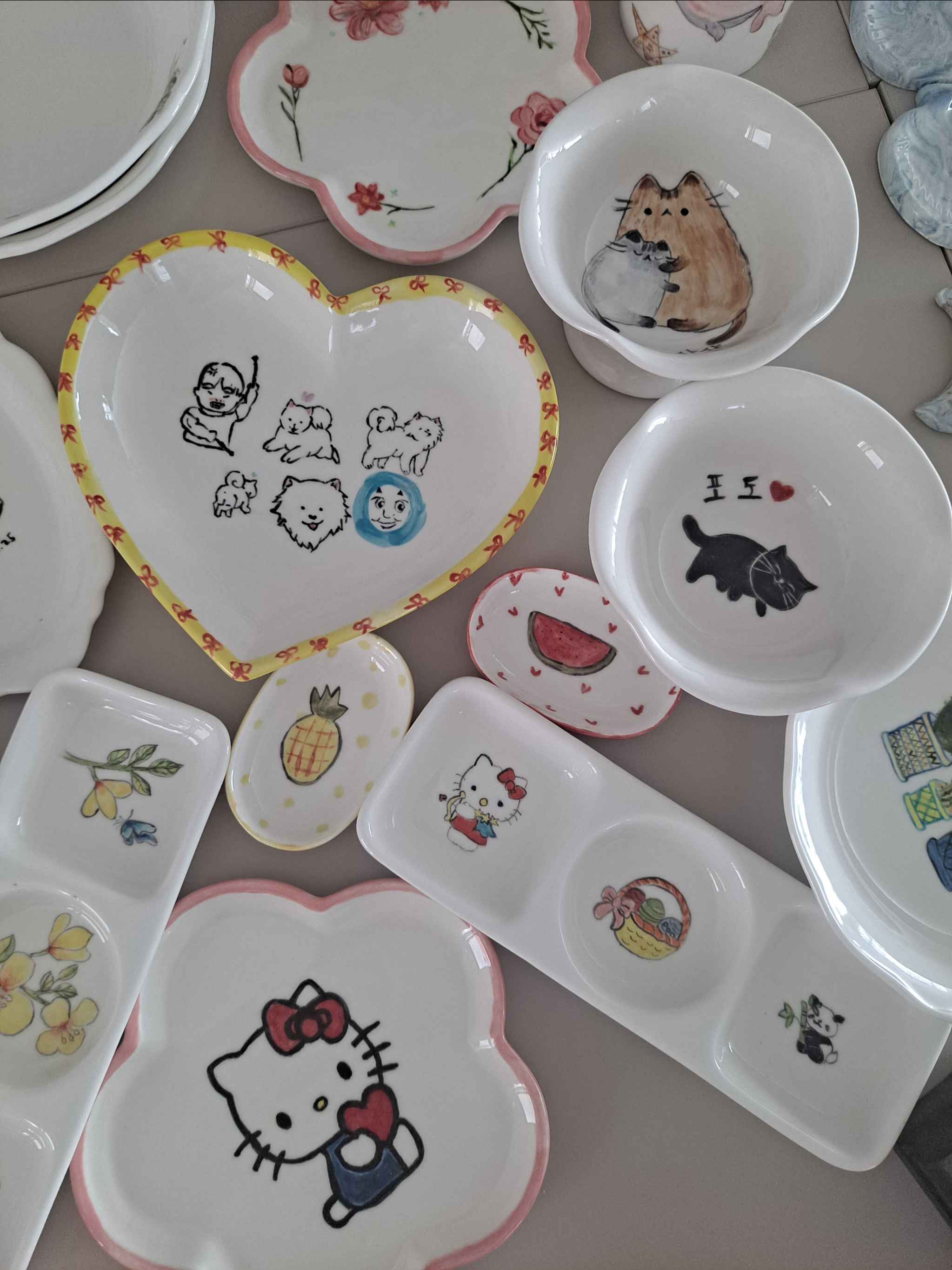 [인천] 다양한 작품을 만들 수 있는 도자기 핸드페인팅 원데이 클래스 | 솜씨당